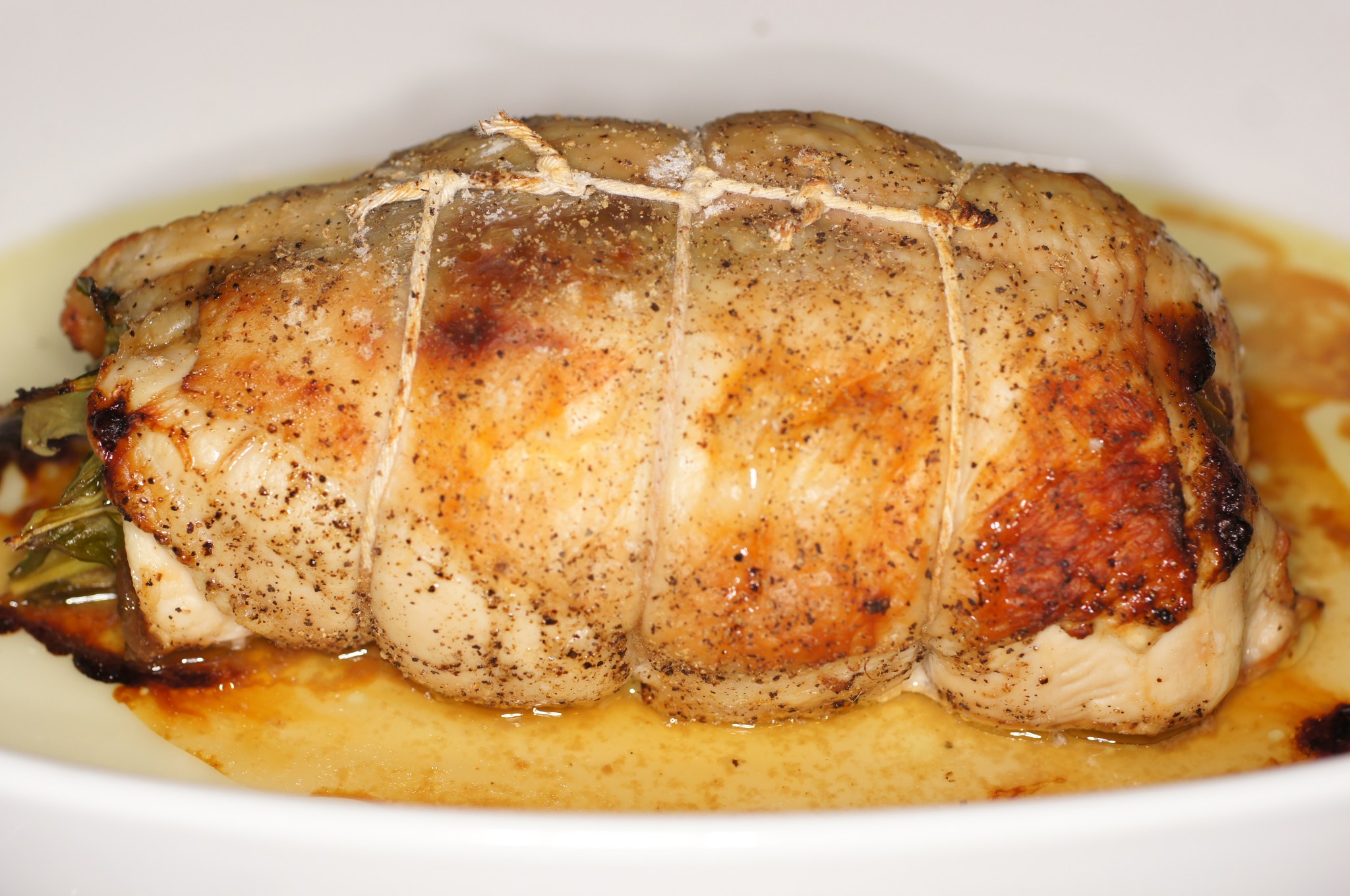 Chicken Roulade with Peach Chutney and Arugula | REMCooks