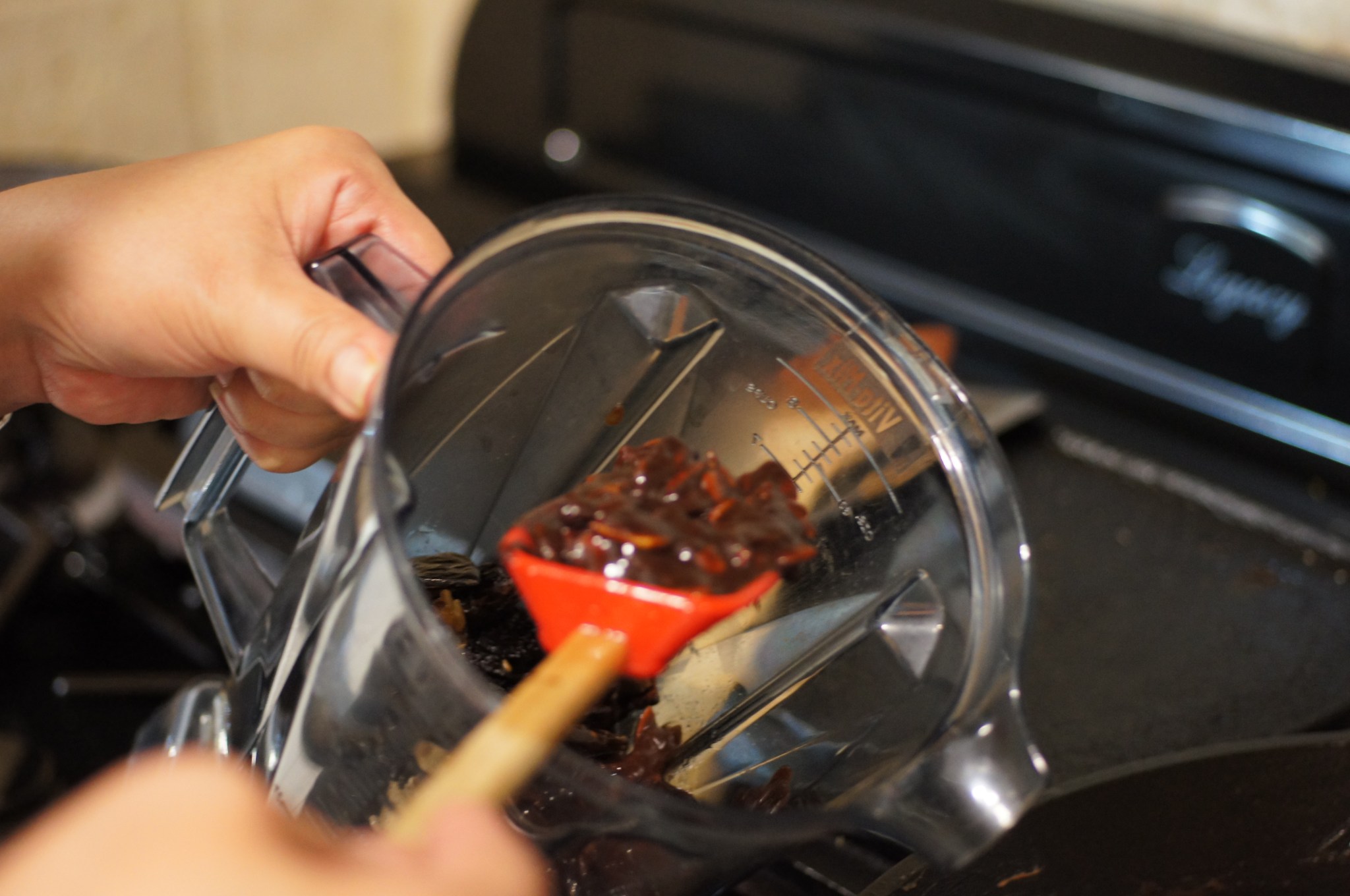 Baby Lady’s Chicken Mole Huasteco Crepes | REMCooks