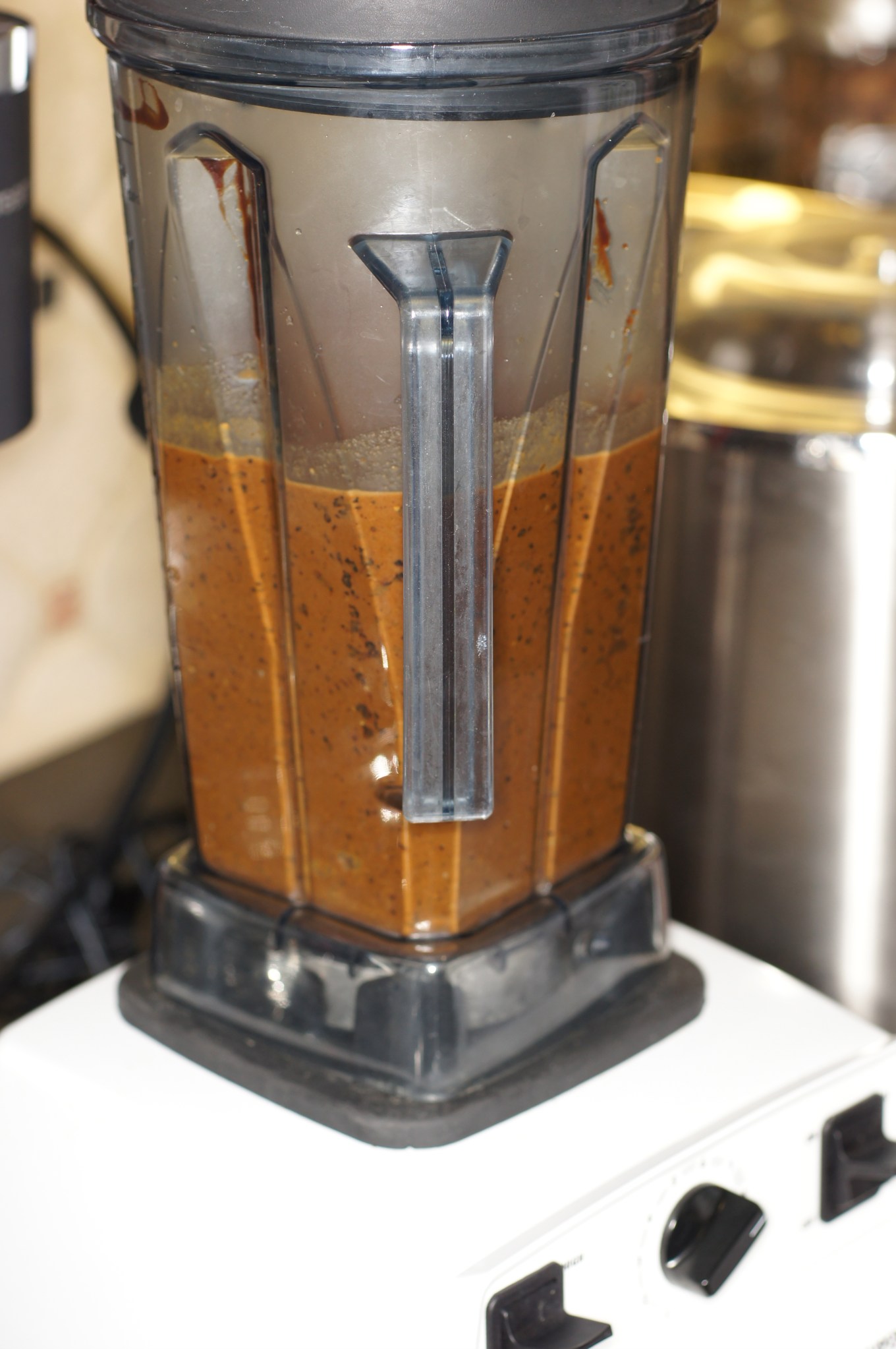 Baby Lady’s Chicken Mole Huasteco Crepes | REMCooks